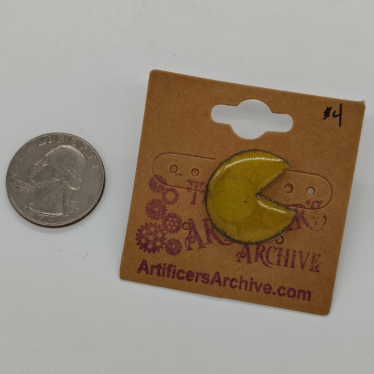PacMan Pin – The Artificers Archive